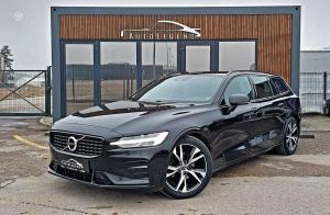 Melns Volvo V60 2022 Viļņa, ar dzinēja tilpumu 1.97 L un nobraukumu 210 tūkst. km par 20990 €, foto  vietnē AUTOMOTO.COM.LV