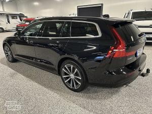 Melns Volvo V60 2022 Kauņa, ar dzinēja tilpumu 0.00 L un nobraukumu 93 tūkst. km par 30220 €, foto 2 vietnē AUTOMOTO.COM.LV