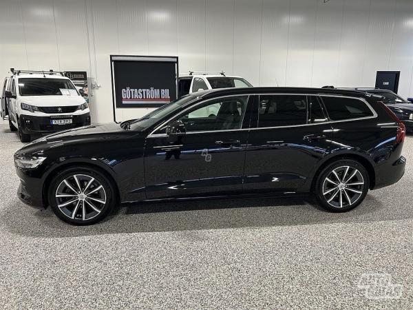 Black Volvo V60 2022 in Kaunas, with an engine capacity of 0.00 L and mileage of 93 thousand km for 30220 €, photo 9 on AUTOMOTO.COM.LV