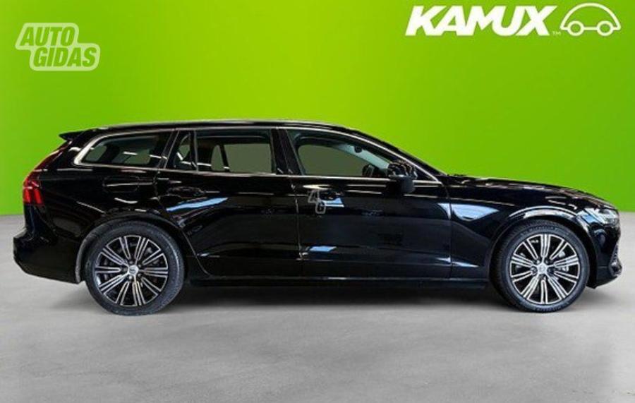 Black Volvo V60 2022 in Kaunas, with an engine capacity of 0.00 L and mileage of 53 thousand km for 37650 €, photo 2 on AUTOMOTO.COM.LV