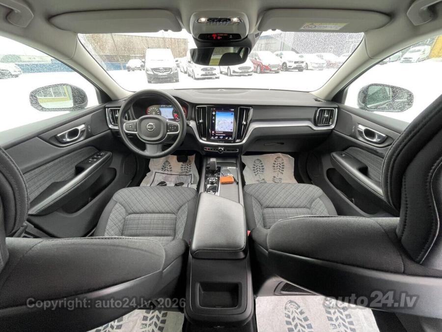 Melns Volvo V60 2022 Tartu, ar dzinēja tilpumu 2.00 L un nobraukumu 193 tūkst. km par 19999 €, foto 6 vietnē AUTOMOTO.COM.LV