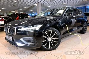 Melns Volvo V60 2022 Tallina, ar dzinēja tilpumu 2.00 L un nobraukumu 137 tūkst. km par 32880 €, foto 4 vietnē AUTOMOTO.COM.LV