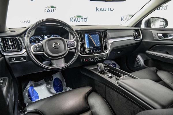 Melns Volvo V60 2022 Kauņa, ar dzinēja tilpumu 2.00 L un nobraukumu 255 tūkst. km par 16390 €, foto 7 vietnē AUTOMOTO.COM.LV