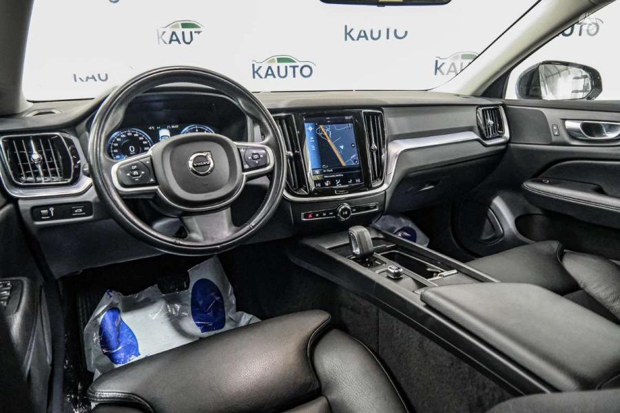 Melns Volvo V60 2022 Kauņa, ar dzinēja tilpumu 2.00 L un nobraukumu 255 tūkst. km par 16390 €, foto 7 vietnē AUTOMOTO.COM.LV