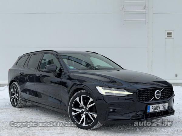 Black Volvo V60 2022 in Tallinn, with an engine capacity of 2.00 L and mileage of 125 thousand km for 25499 €, photo 1 on AUTOMOTO.COM.LV