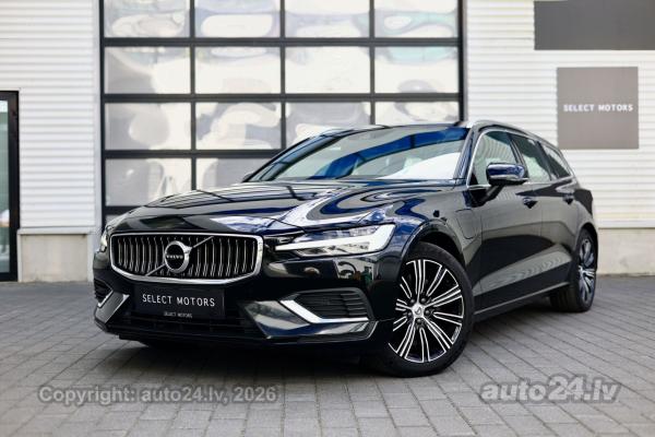 Melns Volvo V60 2022 Tallina, ar dzinēja tilpumu 2.00 L un nobraukumu 185 tūkst. km par 26900 €, foto  vietnē AUTOMOTO.COM.LV