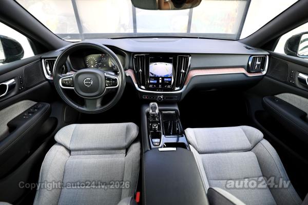 Black Volvo V60 2022 in Tallinn, with an engine capacity of 2.00 L and mileage of 185 thousand km for 26900 €, photo 5 on AUTOMOTO.COM.LV