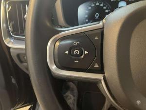 Black Volvo V60 2022 in Vilnius, with an engine capacity of 1.97 L and mileage of 253 thousand km for 13500 €, photo 20 on AUTOMOTO.COM.LV