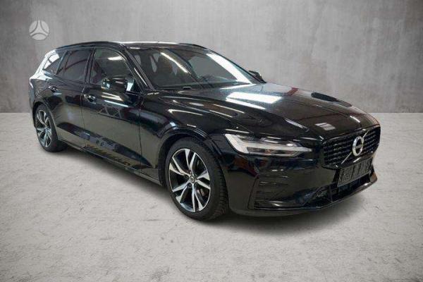 Melns Volvo V60 2022 Viļņa, ar dzinēja tilpumu 1.97 L un nobraukumu 217 tūkst. km par 16990 €, foto 2 vietnē AUTOMOTO.COM.LV