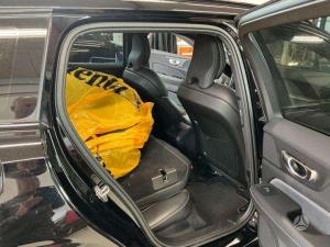 Black Volvo V60 2022 in Vilnius, with an engine capacity of 1.97 L and mileage of 217 thousand km for 16990 €, photo 17 on AUTOMOTO.COM.LV