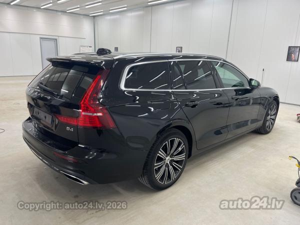 Вольво B60 2022 в Тарту на AUTOMOTO.COM.LV Черный Вольво B60 2022 в Тарту, объемом двигателя 2.00 л и пробегом 279 тыс. км за 16900 €, фото 4 на AUTOMOTO.COM.LV