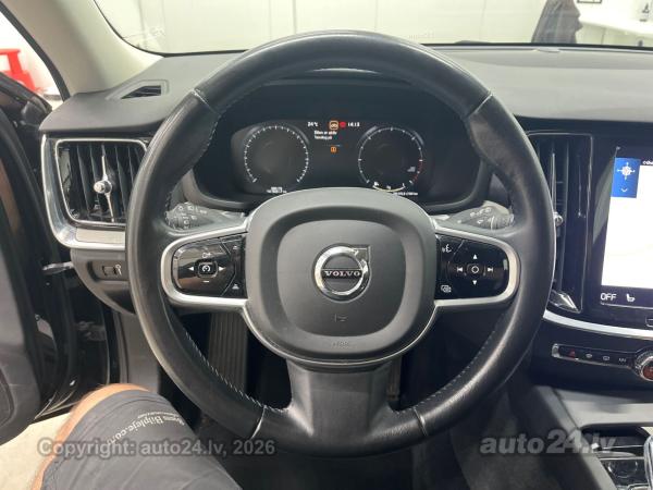 Вольво B60 2022 в Тарту на AUTOMOTO.COM.LV Черный Вольво B60 2022 в Тарту, объемом двигателя 2.00 л и пробегом 279 тыс. км за 16900 €, фото 7 на AUTOMOTO.COM.LV