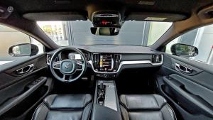 Melns Volvo V60 2022 Viļņa, ar dzinēja tilpumu 1.97 L un nobraukumu 217 tūkst. km par 16990 €, foto 12 vietnē AUTOMOTO.COM.LV