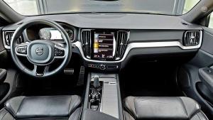 Melns Volvo V60 2022 Viļņa, ar dzinēja tilpumu 1.97 L un nobraukumu 217 tūkst. km par 16990 €, foto 21 vietnē AUTOMOTO.COM.LV