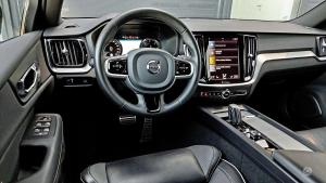 Melns Volvo V60 2022 Viļņa, ar dzinēja tilpumu 1.97 L un nobraukumu 217 tūkst. km par 16990 €, foto 33 vietnē AUTOMOTO.COM.LV