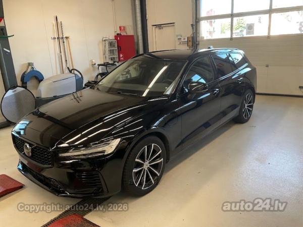 Melns Volvo V60 2022 Tartu, ar dzinēja tilpumu 2.00 L un nobraukumu 207 tūkst. km par 21900 €, foto 1 vietnē AUTOMOTO.COM.LV