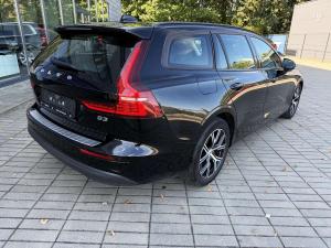 Black Volvo V60 2022 in Kaunas, with an engine capacity of 1.97 L and mileage of 195 thousand km for 16900 €, photo 5 on AUTOMOTO.COM.LV