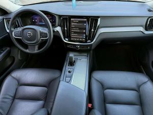 Black Volvo V60 2022 in Kaunas, with an engine capacity of 1.97 L and mileage of 195 thousand km for 16900 €, photo 9 on AUTOMOTO.COM.LV