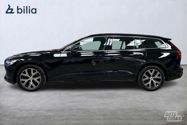 Melns Volvo V60 2023 Kauņa, ar dzinēja tilpumu 0.00 L un nobraukumu 57 tūkst. km par 34712 €, foto 2 vietnē AUTOMOTO.COM.LV