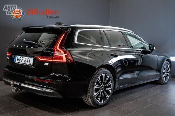 Melns Volvo V60 2023 Kauņa, ar dzinēja tilpumu 0.00 L un nobraukumu 85 tūkst. km par 35121 €, foto 2 vietnē AUTOMOTO.COM.LV