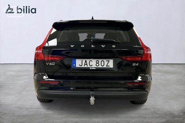 Black Volvo V60 2023 in Kaunas, with an engine capacity of 0.00 L and mileage of 57 thousand km for 34718 €, photo 9 on AUTOMOTO.COM.LV