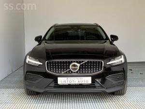 Черный Вольво B60 2023 в Рига, объемом двигателя 2.00 л и пробегом 106 тыс. км за 32990 €, фото 3 на AUTOMOTO.COM.LV