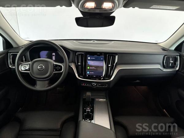 Black Volvo V60 2023 in Riga, with an engine capacity of 2.00 L and mileage of 106 thousand km for 32990 €, photo 9 on AUTOMOTO.COM.LV