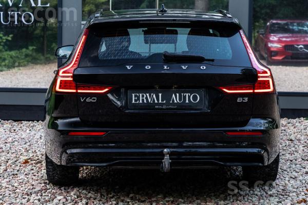 Melns Volvo V60 2023 Jelgava, ar dzinēja tilpumu 2.00 L un nobraukumu 240 tūkst. km par 18500 €, foto 5 vietnē AUTOMOTO.COM.LV