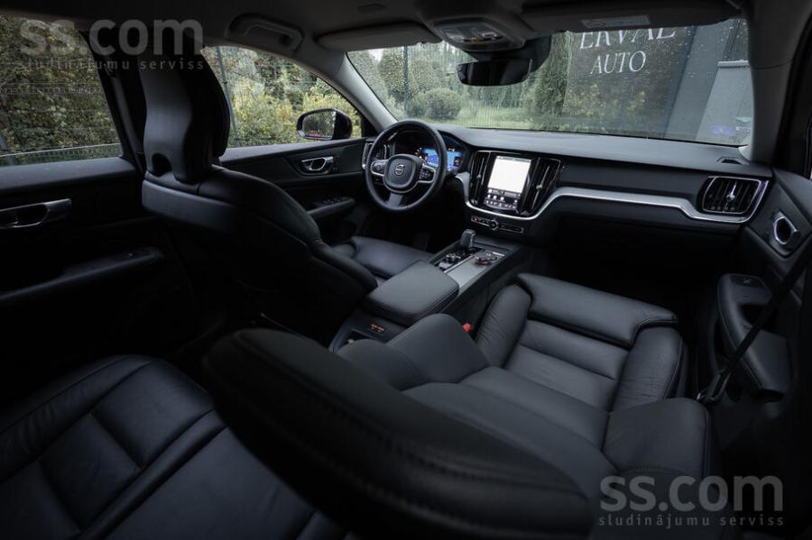Melns Volvo V60 2023 Jelgava, ar dzinēja tilpumu 2.00 L un nobraukumu 240 tūkst. km par 18500 €, foto 13 vietnē AUTOMOTO.COM.LV