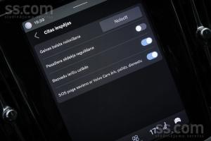 Melns Volvo V60 2023 Jelgava, ar dzinēja tilpumu 2.00 L un nobraukumu 240 tūkst. km par 18500 €, foto 24 vietnē AUTOMOTO.COM.LV