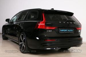 Melns Volvo V60 2023 Pērnava, ar dzinēja tilpumu 2.00 L un nobraukumu 54 tūkst. km par 38990 €, foto 5 vietnē AUTOMOTO.COM.LV