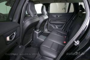 Melns Volvo V60 2023 Pērnava, ar dzinēja tilpumu 2.00 L un nobraukumu 54 tūkst. km par 38990 €, foto 11 vietnē AUTOMOTO.COM.LV