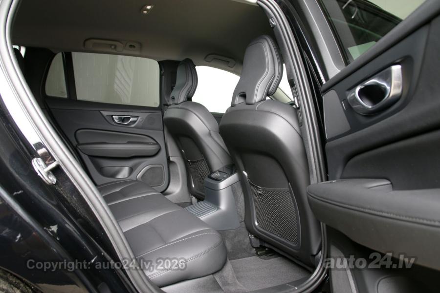 Melns Volvo V60 2023 Pērnava, ar dzinēja tilpumu 2.00 L un nobraukumu 54 tūkst. km par 38990 €, foto 12 vietnē AUTOMOTO.COM.LV