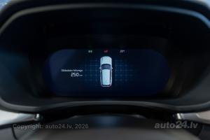 Черный Вольво B60 2024 в Таллин, объемом двигателя 2.00 л и пробегом 26 тыс. км за 39900 €, фото 10 на AUTOMOTO.COM.LV