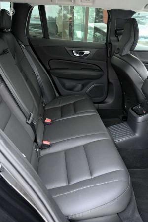 Black Volvo V60 2025 in Tallinn, with an engine capacity of 0.00 L and mileage of 25 thousand km for 45990 €, photo 12 on AUTOMOTO.COM.LV