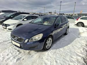 Zils Volvo V60 2013 Kauņa, ar dzinēja tilpumu 2.00 L un nobraukumu 308 tūkst. km par 5950 €, foto 2 vietnē AUTOMOTO.COM.LV