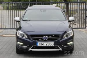 Blue Volvo V60 2013 in Riga, with an engine capacity of 2.40 L and mileage of 275 thousand km for 8350 €, photo 3 on AUTOMOTO.COM.LV