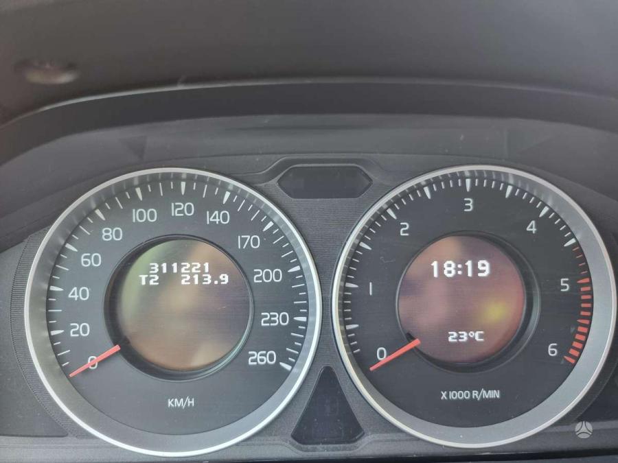 Синий Вольво B60 2013 в Каунас, объемом двигателя 2.00 л и пробегом 311 тыс. км за 5490 €, фото 22 на AUTOMOTO.COM.LV