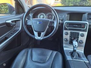 Zils Volvo V60 2013 Ukmergė, ar dzinēja tilpumu 2.40 L un nobraukumu 289 tūkst. km par 5950 €, foto 7 vietnē AUTOMOTO.COM.LV