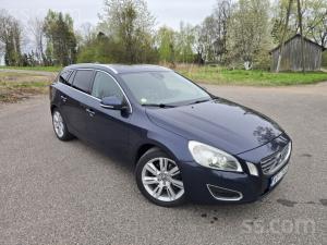 Синий Вольво B60 2011 в Лимбажи, объемом двигателя 2.40 л и пробегом 275 тыс. км за 6350 €, фото  на AUTOMOTO.COM.LV