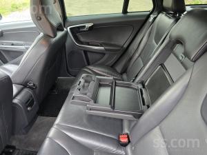 Zils Volvo V60 2011 Limbaži, ar dzinēja tilpumu 2.40 L un nobraukumu 275 tūkst. km par 6350 €, foto 11 vietnē AUTOMOTO.COM.LV