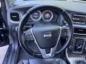 Zils Volvo V60 2011 Liepāja, ar dzinēja tilpumu 1.60 L un nobraukumu 264 tūkst. km par 6750 €, foto 18 vietnē AUTOMOTO.COM.LV
