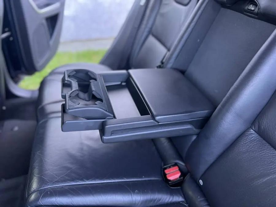 Zils Volvo V60 2011 Liepāja, ar dzinēja tilpumu 1.60 L un nobraukumu 264 tūkst. km par 6750 €, foto 15 vietnē AUTOMOTO.COM.LV