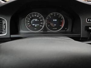 Синий Вольво B60 2011 в Екабпилс, объемом двигателя 2.40 л и пробегом 273 тыс. км за 6690 €, фото 26 на AUTOMOTO.COM.LV