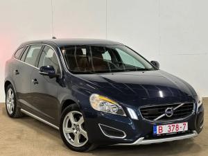 Blue Volvo V60 2011 in Jurmala, with an engine capacity of 2.00 L and mileage of 285 thousand km for 7490 €, photo 4 on AUTOMOTO.COM.LV