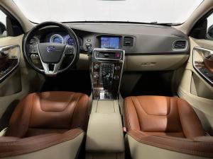 Blue Volvo V60 2011 in Jurmala, with an engine capacity of 2.00 L and mileage of 285 thousand km for 7490 €, photo 25 on AUTOMOTO.COM.LV