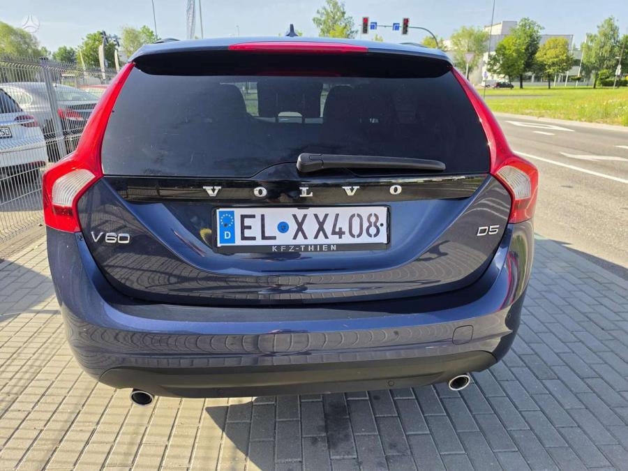 Zils Volvo V60 2011 Kauņa, ar dzinēja tilpumu 2.40 L un nobraukumu 287 tūkst. km par 5770 €, foto 20 vietnē AUTOMOTO.COM.LV