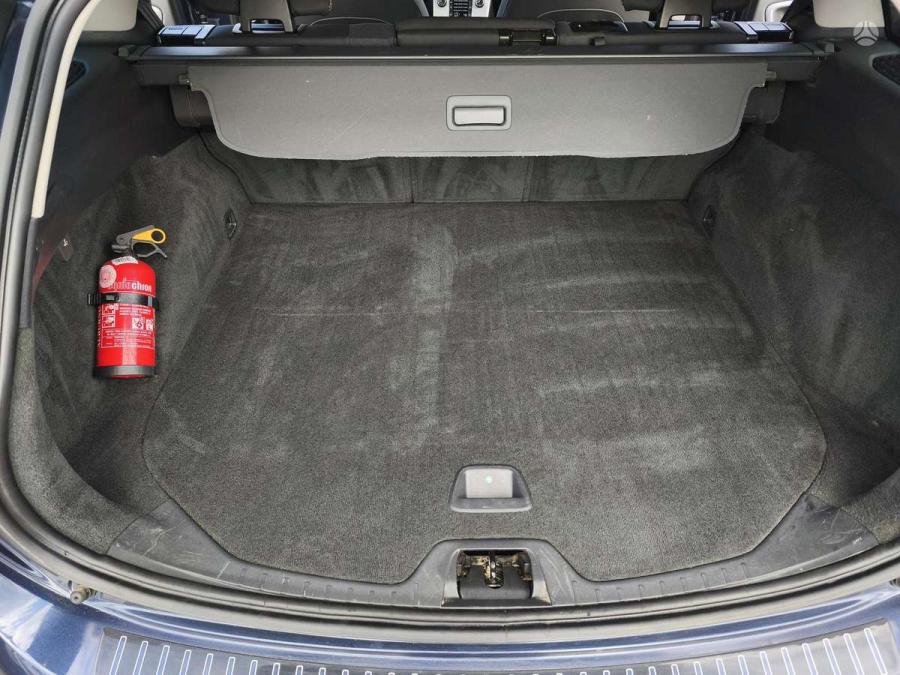 Zils Volvo V60 2011 Viļņa, ar dzinēja tilpumu 2.00 L un nobraukumu 350 tūkst. km par 6250 €, foto 14 vietnē AUTOMOTO.COM.LV