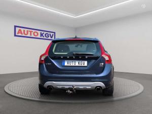 Zils Volvo V60 2011 Viļņa, ar dzinēja tilpumu 2.40 L un nobraukumu 213 tūkst. km par 6999 €, foto 5 vietnē AUTOMOTO.COM.LV