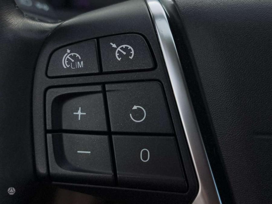 Zils Volvo V60 2011 Viļņa, ar dzinēja tilpumu 2.40 L un nobraukumu 213 tūkst. km par 6999 €, foto 19 vietnē AUTOMOTO.COM.LV